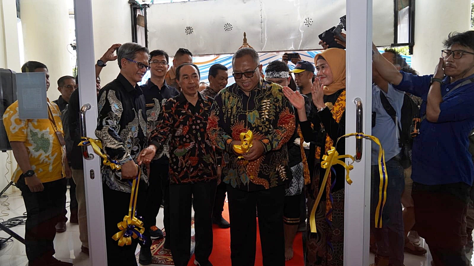 Rayakan HUT Ke-53, RSUD Sekarwangi Terus Berinovasi dan Tingkatkan Mutu ... Rayakan HUT Ke-53, RSUD Sekarwangi Terus Berinovasi dan Tingkatkan Mutu ...