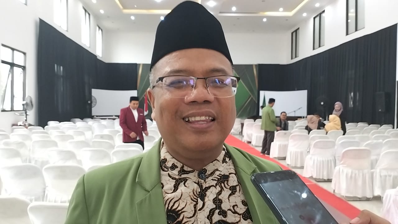 Ketua Dewan Pertimbangan Pusat PUI Dr. KH. Munandi Saleh, Hadiri ...