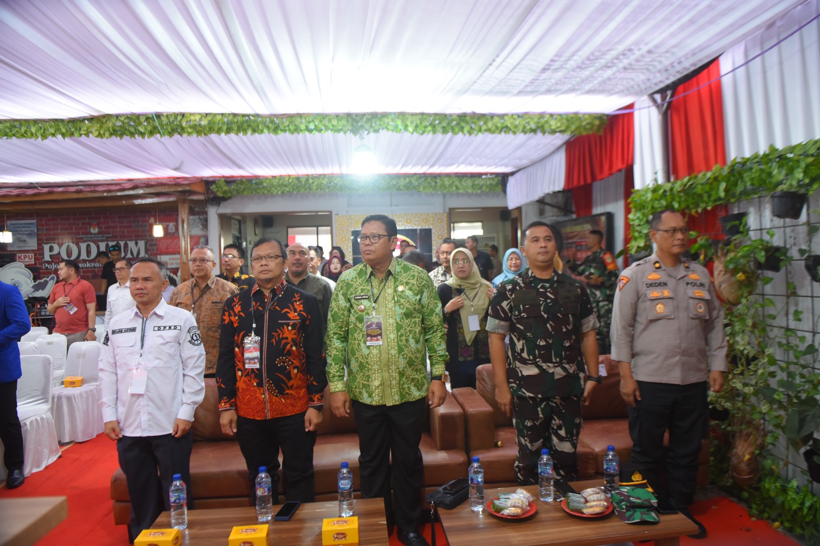 Pj. Wali Kota Sukabumi hadiri penetapan Pasangan Wali Kota dan Wakil Wali Kota Terpilih Periode ...