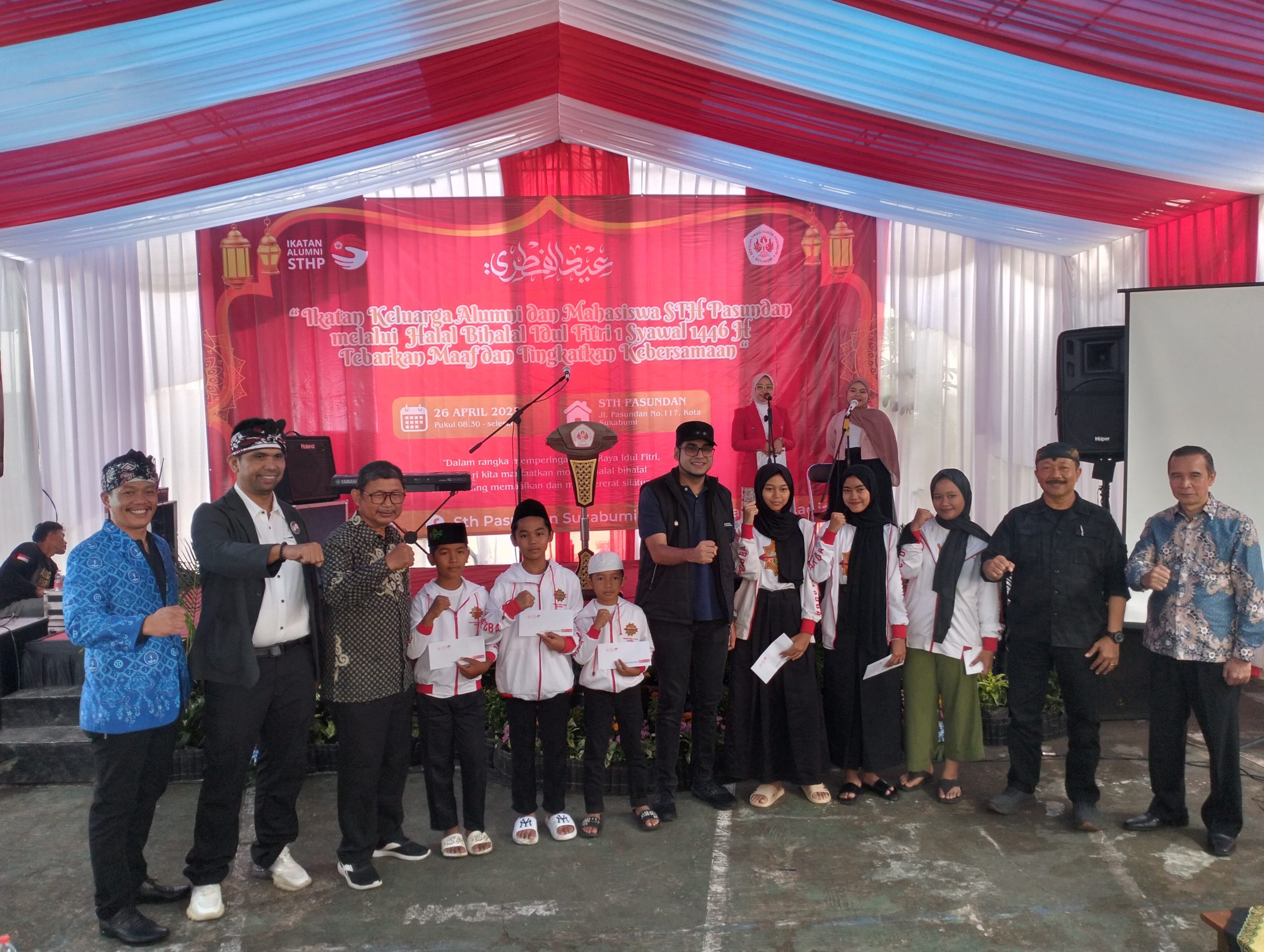 Ikatan Alumni STH Pasundan & Mahasiswa STH Pasundan Sukabumi Gelar Halal Bihalal “Santuni 100 ...